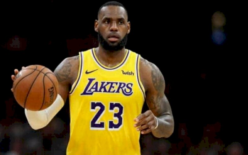 LeBron James Atlet Terbaik 2020 Versi Majalah Time - Pluz.id