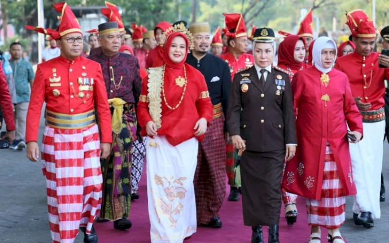 HUT Kemerdekaan RI Ke-78, Semarak dengan Nuansa Pakaian Adat Nasional ...